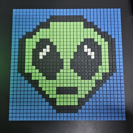 3MF file Alien Pixel Art Wall Decoration 👽 ・3D printing design to ...