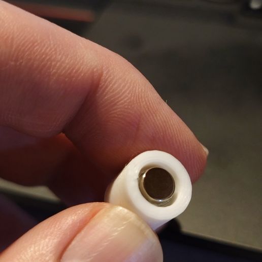 Free 3D file Wall spacer - Entretoise mural aimant neodyme 6mmx2mm 🎨 ...