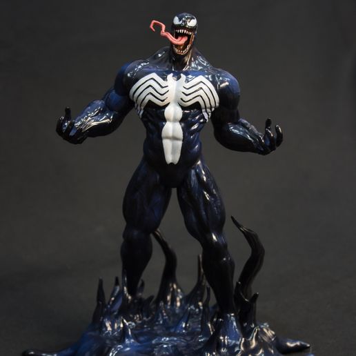 🦸‍♂️ Venom Statue・Free 3D File for 3D printing・Cults