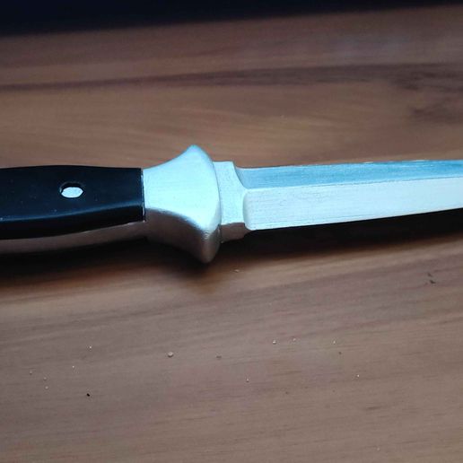 🗡️ Combat dagger・ STL File for 3D printing・Cults