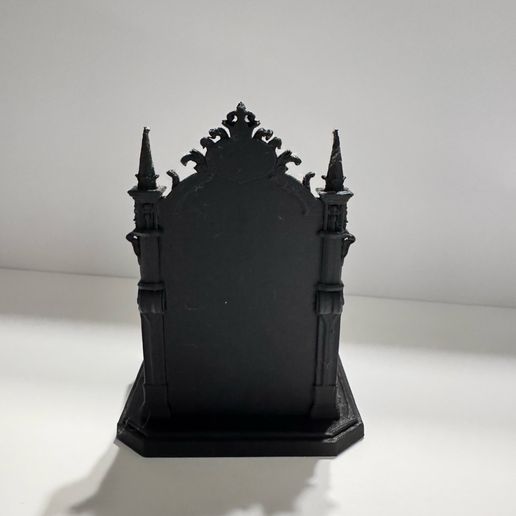 📞 Gothic Cathedral Phone Stand STL | Dark Throne Phone Holder | 3D ...