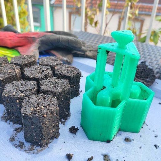 🌱 Soil Block Maker / Erdtopfpresse・Free STL File for ・Cults