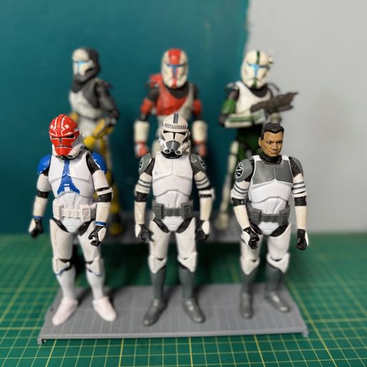 Action figure organizer・ STL File for 3D printing・Cults