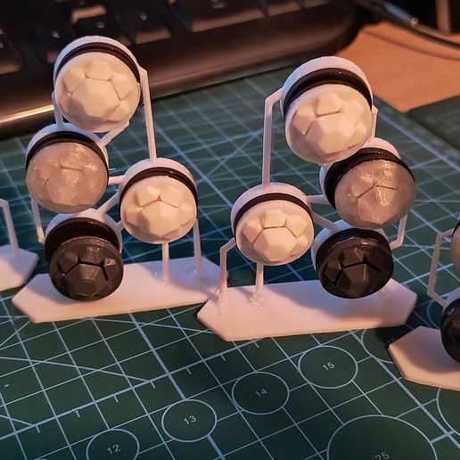 Free STL file crystal token 🔮 ・3D print object to download・Cults