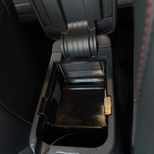 STL file ford puma armrest insert 🚙 ・3D printable model to download・Cults