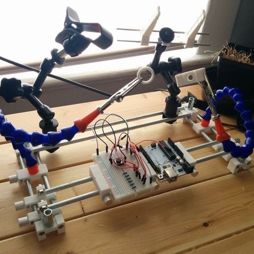 🗜️ PCB Rig on Rails・Free STL File for ・Cults