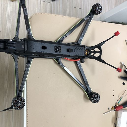 📶 Iflight Helion 10 VTX antenna holder・ STL File for 3D printing・Cults