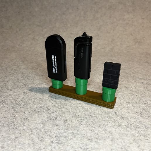💾 Super Mario Bros USB stick holder・ STL File for 3D printing・Cults