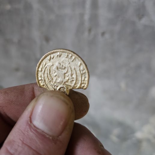 STL file SKYRIM Dragon mark currency 🐉 ・3D print model to download・Cults