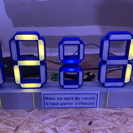 STL file Digital clock 🕰️ (3MF)・3D printing design to download・Cults