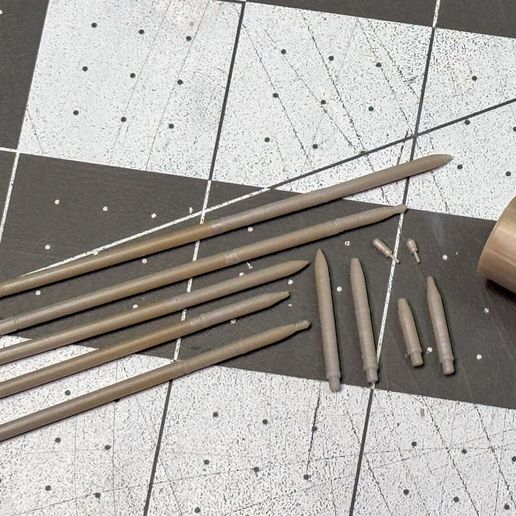 3D file 1/35th Scale M261 Apache Rocket Launcher with Hydra Rockets 🚀 ...