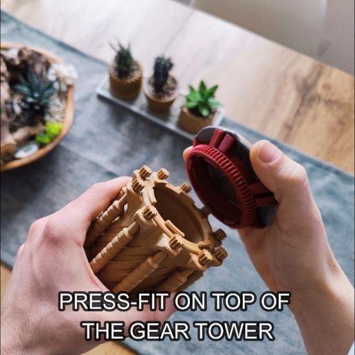 📦 Geared Iris Box Tower・ STL File for 3D printing・Cults