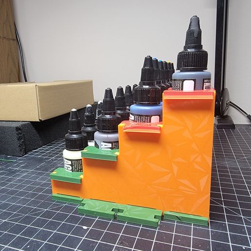 🎨 Pro Acryl tiered paint stand・Free STL File for 3D printing・Cults