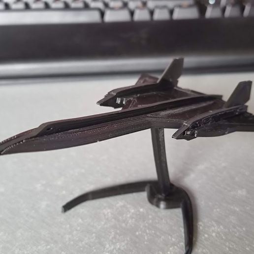 🧞‍♂️ Lockheed SR-71 Blackbird + Stand Kit Card・Free 3D File for ・Cults