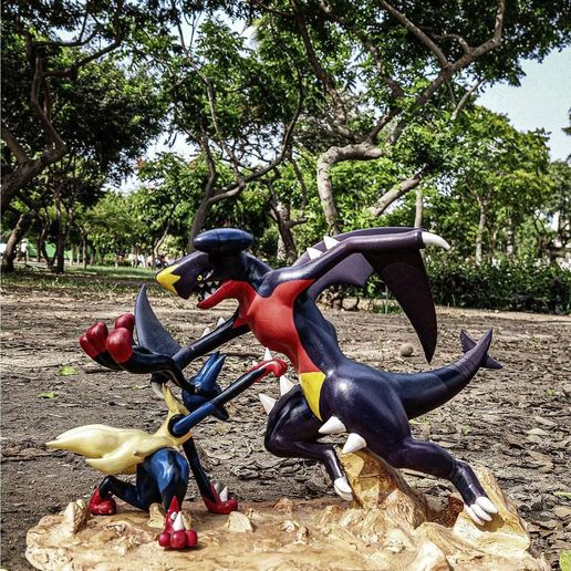 is garchomp better than lucario