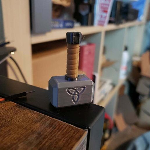 Free STL file Mjolnir Magnetic Keychain 🧲 ・Model to download and 3D ...