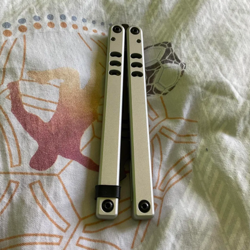 🦑 Squid Industries Mako Bite Handle Marker・ 3MF File for 3D printing・Cults