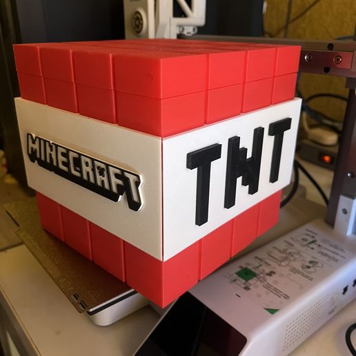 🎬 TNT MINECRAFT MOVIE BOX・3D Print with the Bambu Lab A1 Mini 3D ...