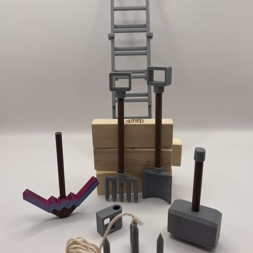 🧝 Elf on the shelf - Tool Pack!・ 3MF File for 3D printing・Cults
