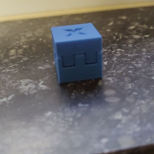 3D print Hinged Calibration Cube・Cults