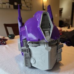 🤖 Wearable Transformers Optimus Prime Helmet 3D printable STL file・3D ...
