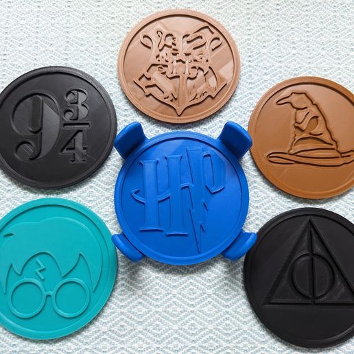 🍺 Harry Potter Set of 6 Coasters w/holder (holds 6)・ STL File for 3D ...