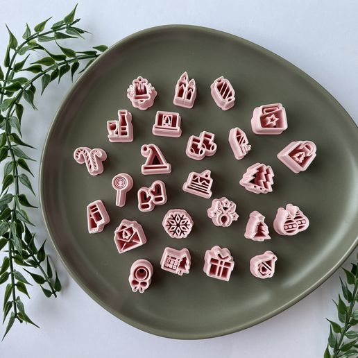 🎄 Embossed Christmas Clay Cutter Bundle | Presents, Christmas, Stocking ...