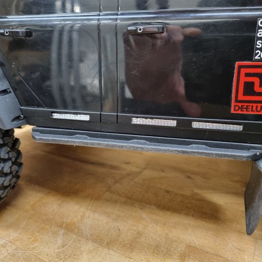 STL file TRX4 Defender 1/10 edge protection 🚁 ・3D printing template to ...