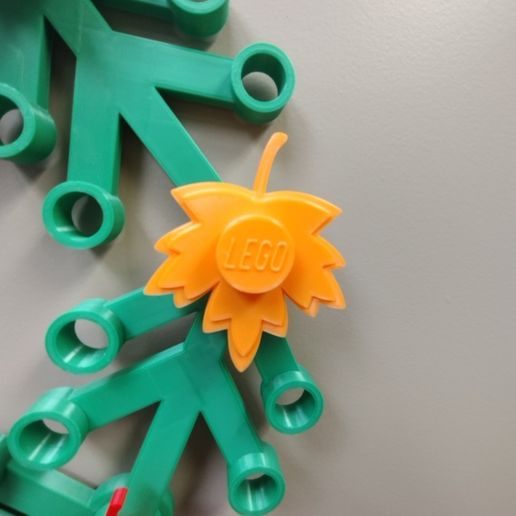 🪞 Lego Wreath Add-on: Autumn/Fall Leaf・Free 3D File for ・Cults