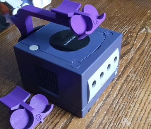 💪 Nintendo GameCube Console Controller Mount・ 3D File for ・Cults