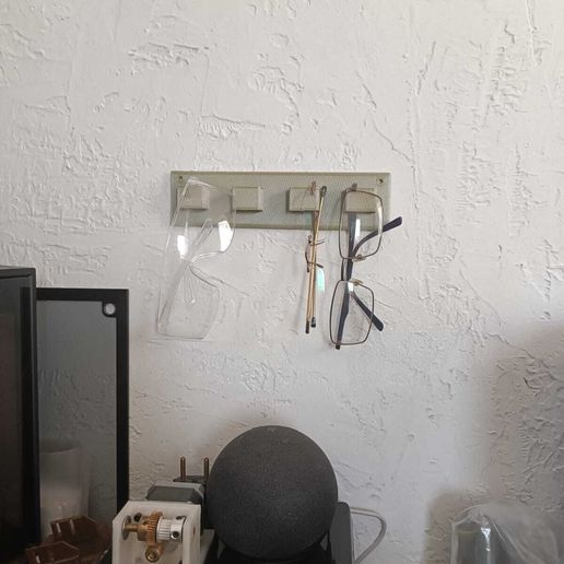 🕶️ Sunglasses holder・Free STL File for 3D printing・Cults