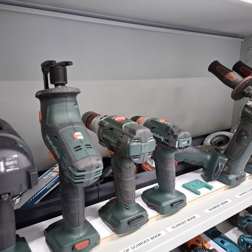 🧰 metabo, 18v, tool mount・3D Print with the qidi x-cf pro 3D printer・Cults