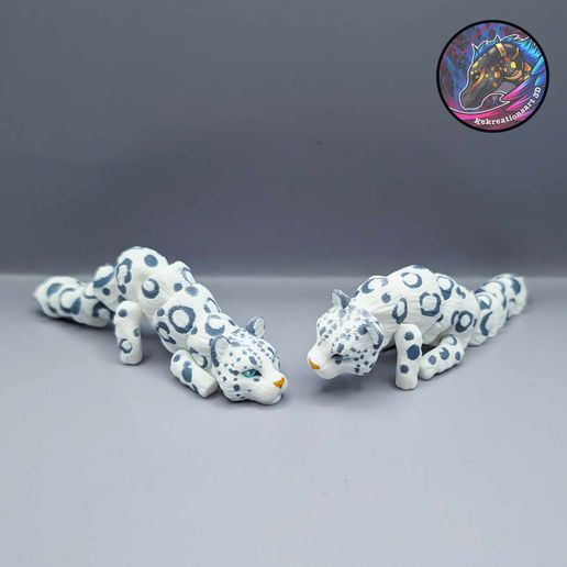 👶 Baby Flexi Snow Leopard Keychain・ STL File for 3D printing・Cults