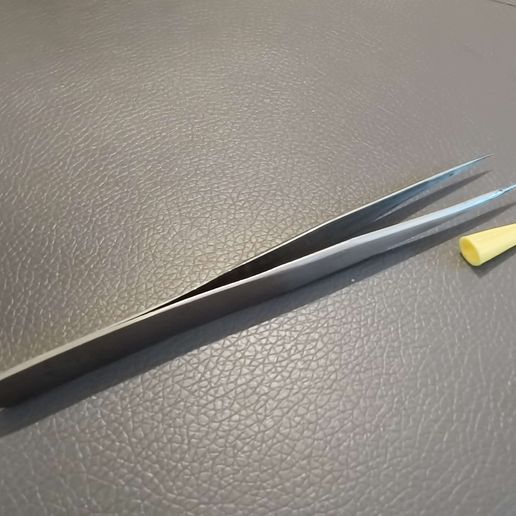 STL file Tweezers cover 🔧 ・Model to download and 3D print・Cults