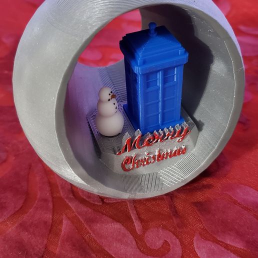 3D file Tardis Christmas tree Ornament 🎄 ・Design to download and 3D ...
