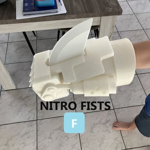 🔫 Nitro Fists Fortnite inspired・3D Print with the ender3 s1 3D printer ...
