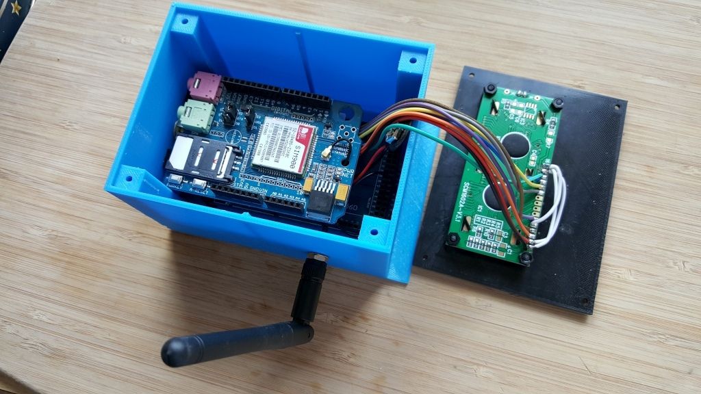 Free 3D file Case and cover for Arduino with 2x16 LCD display・Design to ...