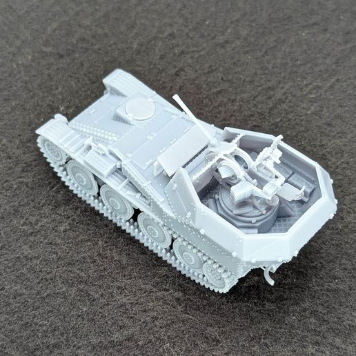 3D file Flakpanzer 38(t) + Gunner (Germany, WW2) 🇩🇪 ・3D print model to ...
