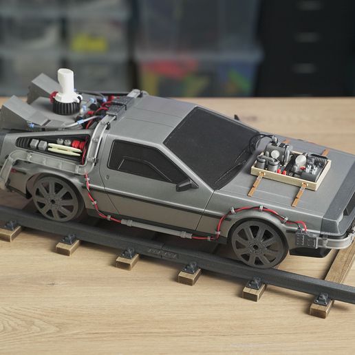 STL file Hood box for DeLorean RC BTTF 📦 ・Design to download and 3D ...