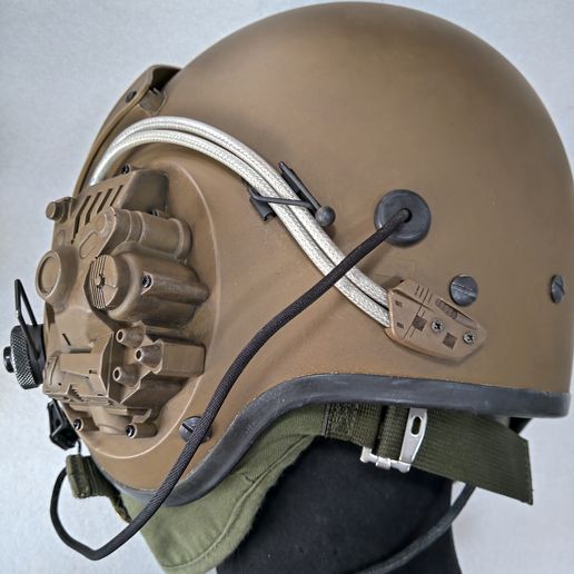 🧑‍ ️ USCM Dropship Pilot Helmet , aliens , Ferro , 3d・ STL File for ・Cults