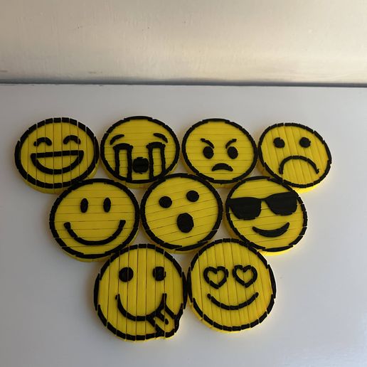 🗝️ articulated emojis・Free 3D File for 3D printing・Cults