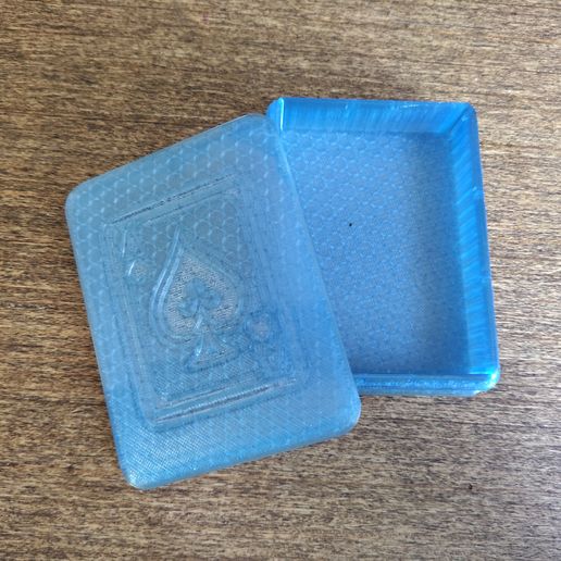 📦 Snap-Fit Card Storage Box・3D Print with the K1 max 3D printer・Cults