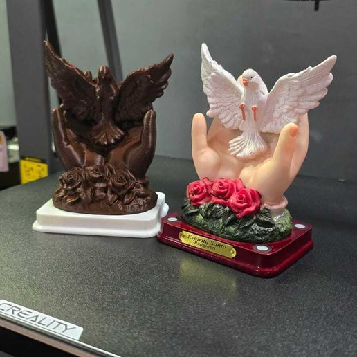 🤲 Holy Spirit on outstretched hands on removable base・ STL File for 3D ...
