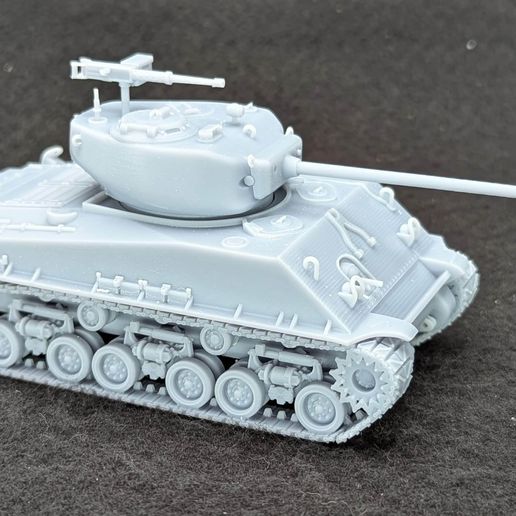 🇺🇸 Sherman M4A3E8 “Easy Eight” (US, WW2)・ 3D File for 3D printing・Cults