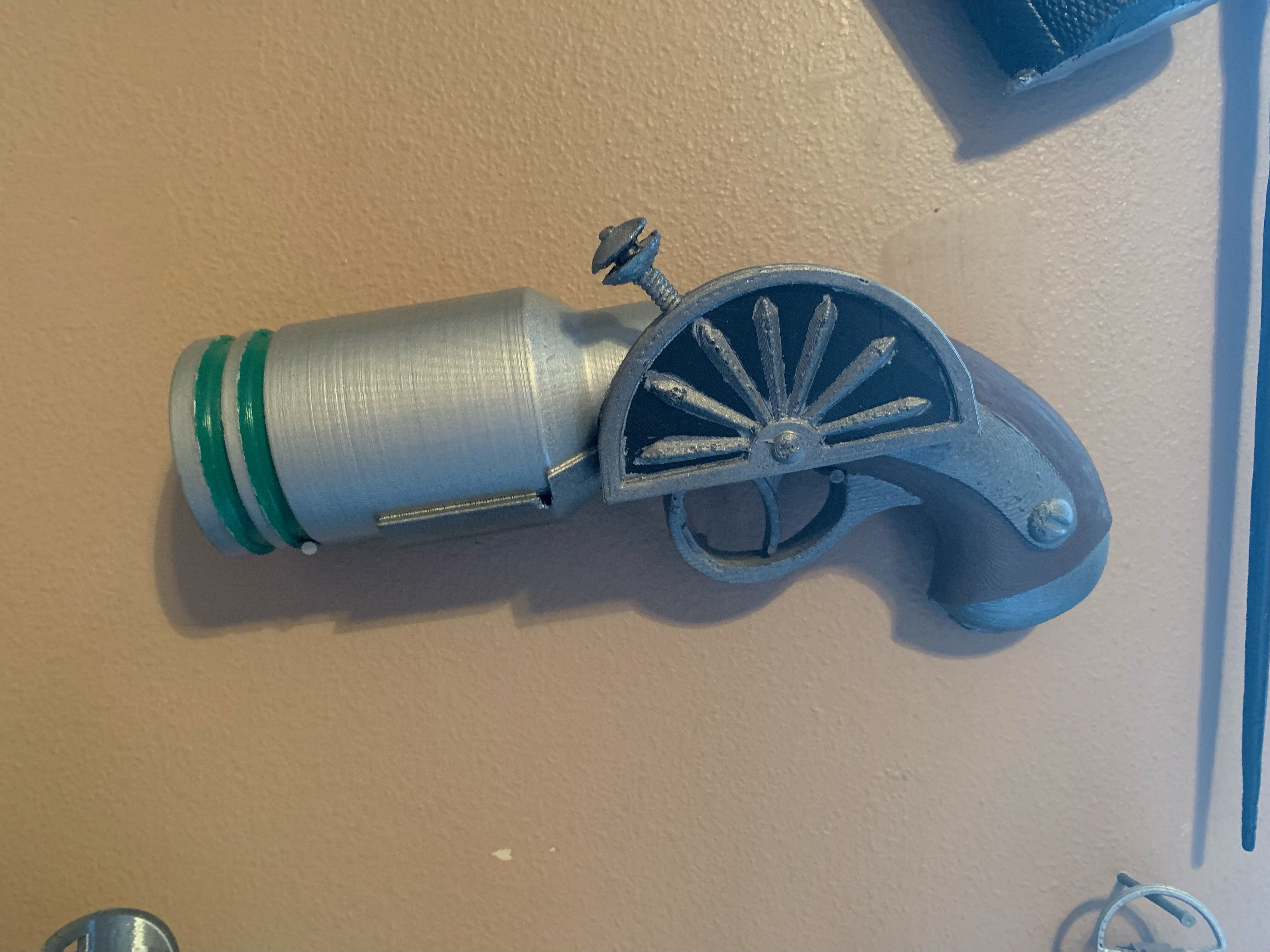 Работа Attack On Titan Flare Gun с возможностью распечатки в 3d • Сделано с помощью Flsun Qqs・cults
