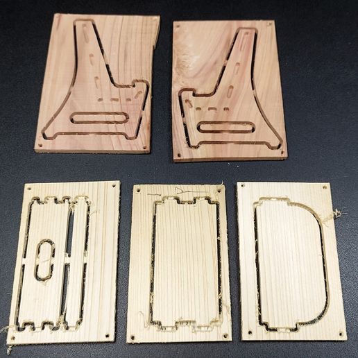 🪵 Soporte de madera para smartphone (versión CNC)・Archivo 3D Gratis ...