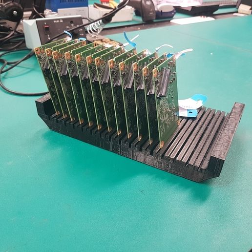 Free 3D file Multiple pcb tray rack holder 🔧 ・3D printing template to ...