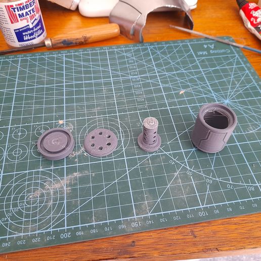 STL file Batman Smoke Bomb Gadget 🚬 ・3D printable model to download・Cults