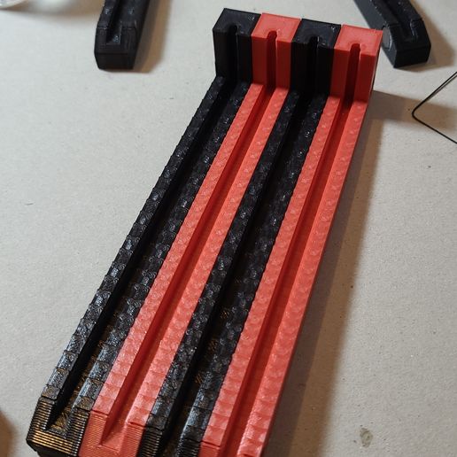 Free STL file Magnetic Runner Holder for Gunpla Model Kits 🧲 ・3D ...