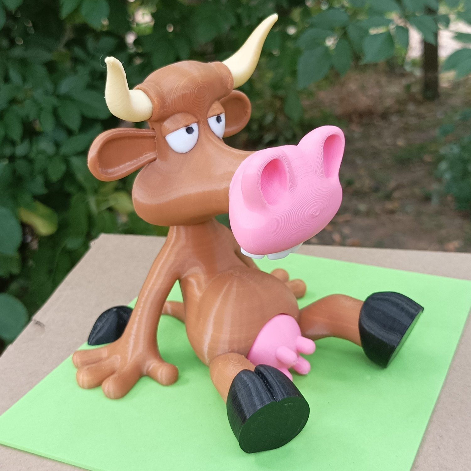 Fichier STL Marguerite la vache・Modèle imprimable en 3D à télécharger・Cults